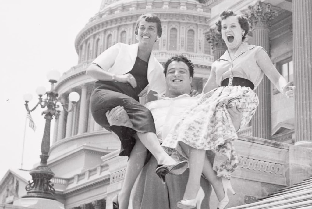 How People in the 1900s Became Strength Performers - Body Culture Canada